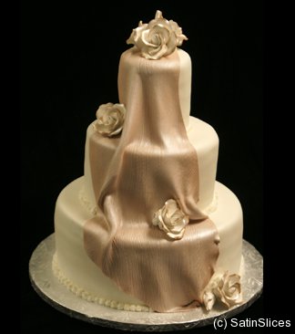 Houston Wedding Cakes | SatinSlices